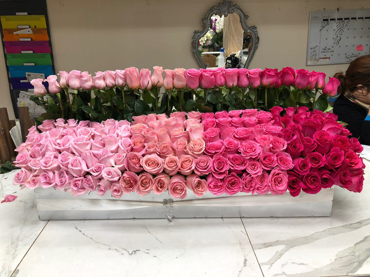 Rose Flower Arrangements - Rose Bouquet Delivery Online – Tinas Flowers ...