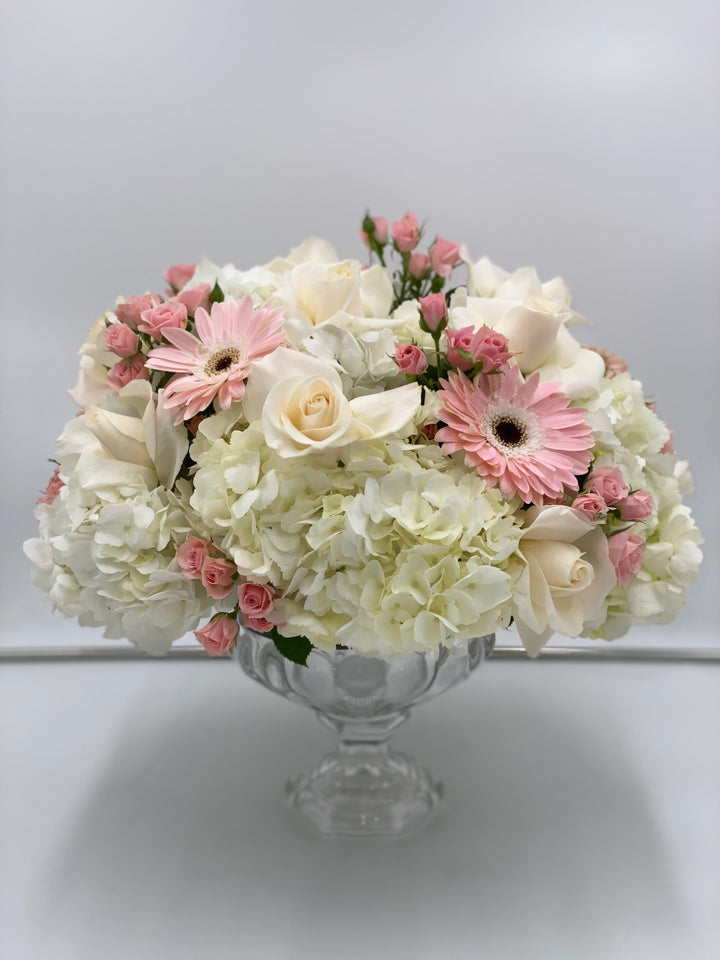 Flower Shop in Northridge | Premier Flower Delivery – Tinas Flowers & Gifts